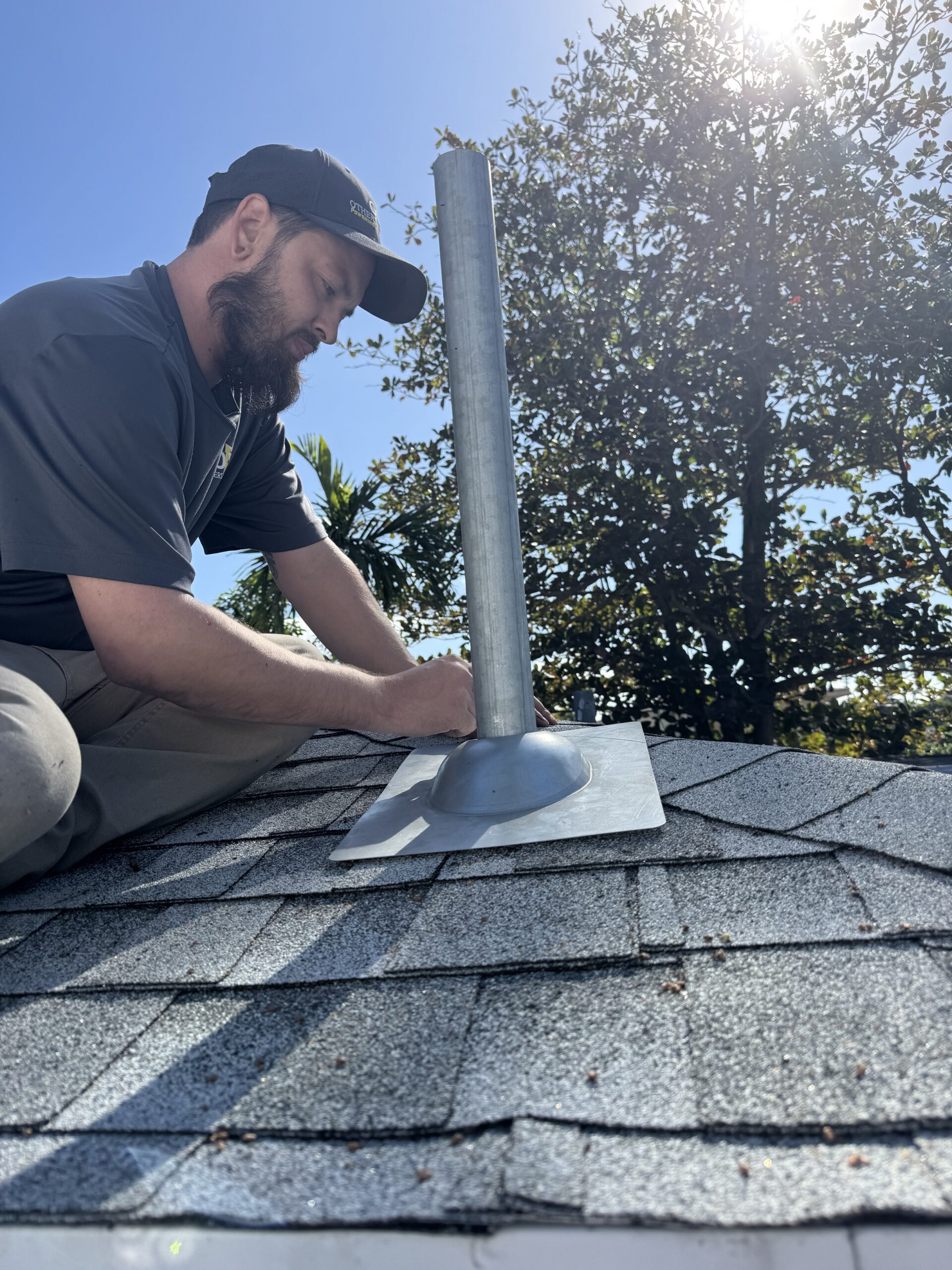 How Are FPL Electrical Boxes Attached to Houses in Florida